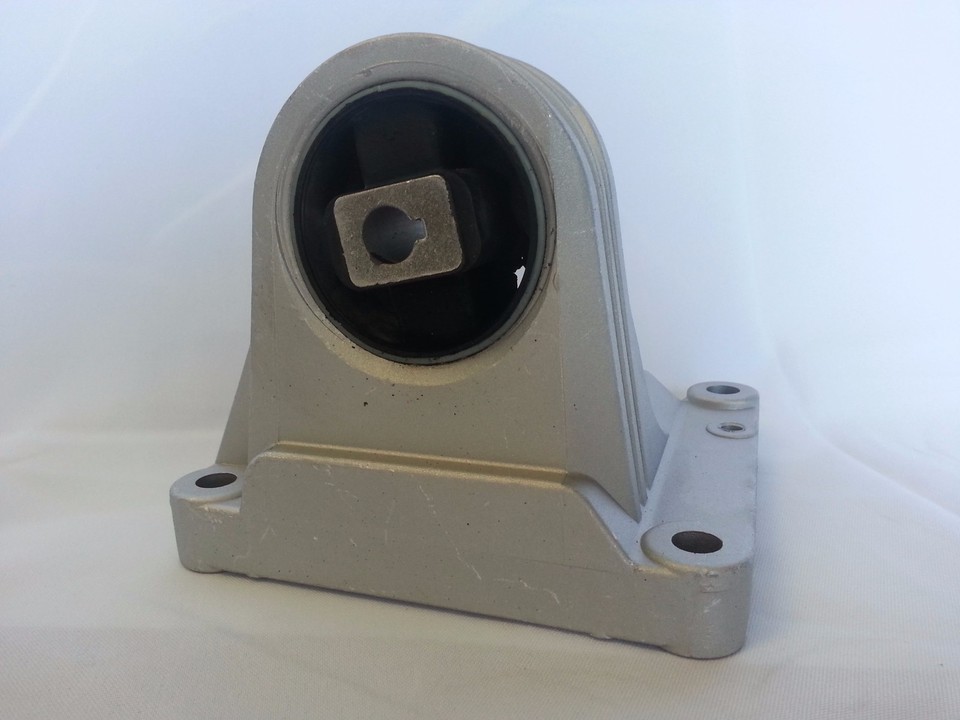 TORQUE ROD MOUNT / ENGINE MOUNT FOR VOLVO C70 S60 S70 V70 XC70 XC90 ...