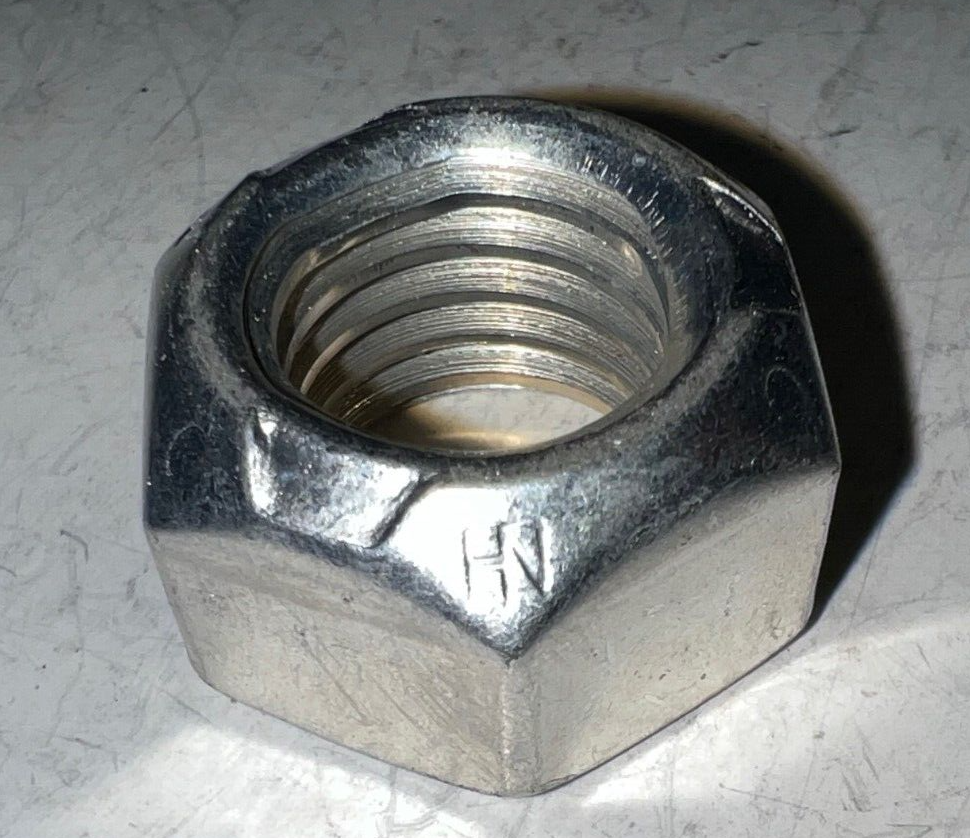 TOP LOCK NUT GRADE C STEEL 5/8"-11 THREAD 15/16" WRENCH SIZE LOT OF 28 ...