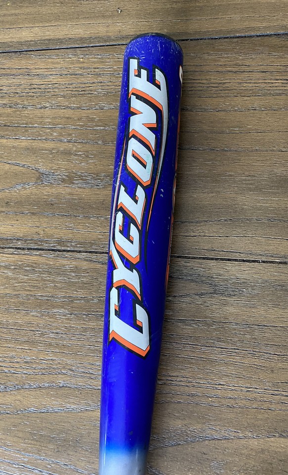 Easton Cyclone Youth Baseball Bat Ultra Light LK33 30" 21 oz 2 1/4" Dia ...