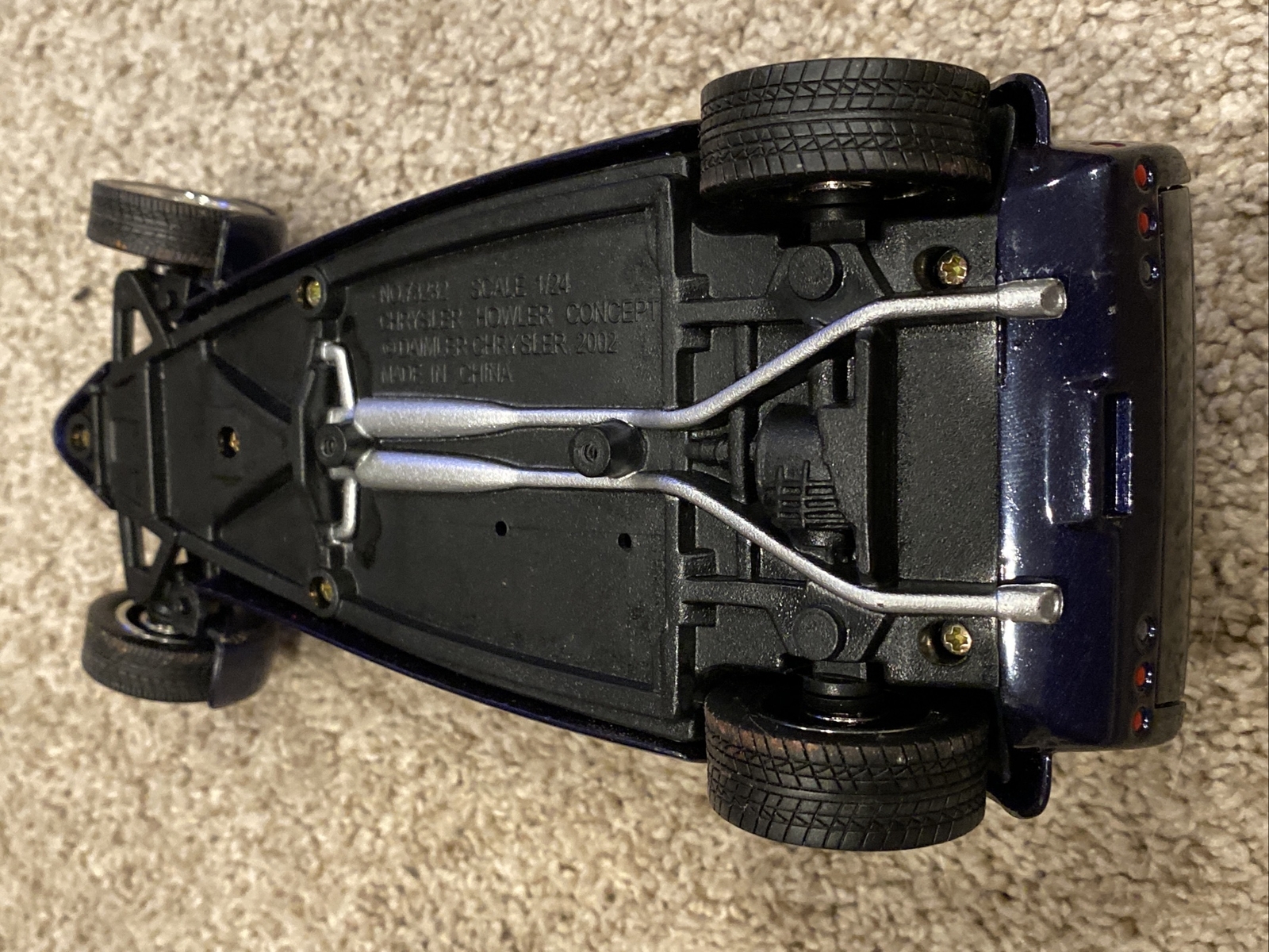 2002 Concept Chrysler Howler Daimler Diecast Car 1:24 Scale Motor Max ...