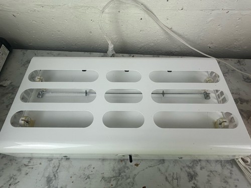 Gardner GT-180 Slimline Fly Light-Trap | eBay