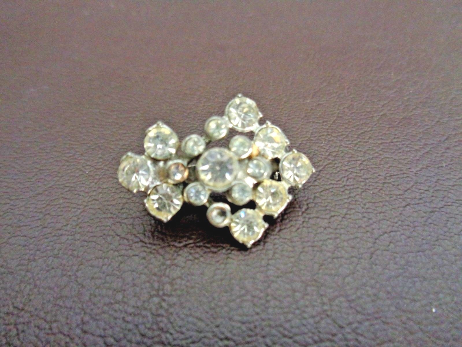 Small Vintage Clear Stone Pin (Missing One Stone) | eBay