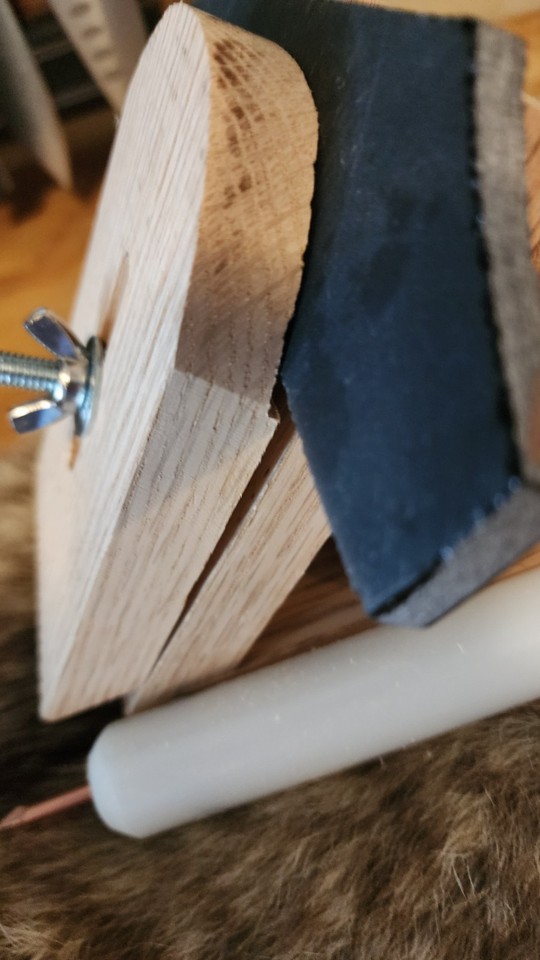 UPGRADED OAK FLINT KNAPPING JIG With UHMW ROD ISHI STICK PRESSURE ...