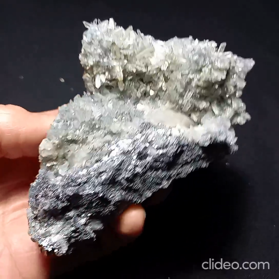 AUG28.10 - QUARTZ Crystals, Calcite on Galena (Dalnegorsk, Russia ...