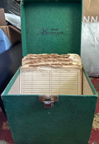 Vintage Amfile Platter-Pak Green Carry Case w/File Cards for Records | eBay