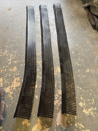 Roof Eaves Filler Combs, Bird Protection, Tile Gap Filler roof ...