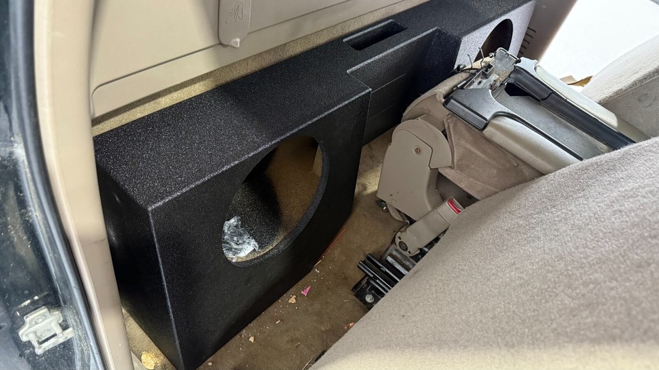 Chevy Silverado 99-06 Regular Cab Single Cab 4x8" Sub Box Subwoofer ...