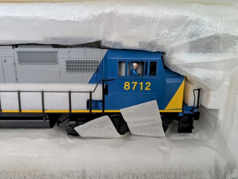 MTH EMD SD60-M DIESEL MTH Electro Motive Train CSX No. 8712 Proto Sound ...