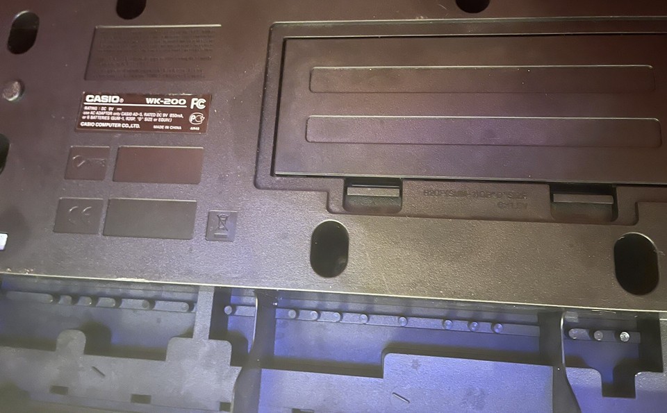 CASIO KEYBOARD WK 200 WORKSTATION 76 KEYS USED | eBay