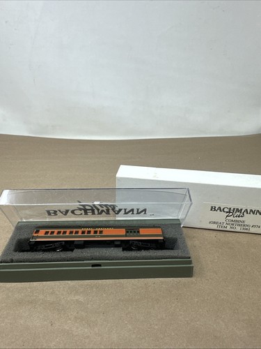 N Scale Bachmann Lighted Combine Great Northern #574 13061 | eBay