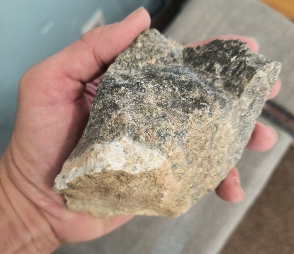 Scheelite and Powellite in skarn, Star Mine, Harrison Pass, Elko Co ...