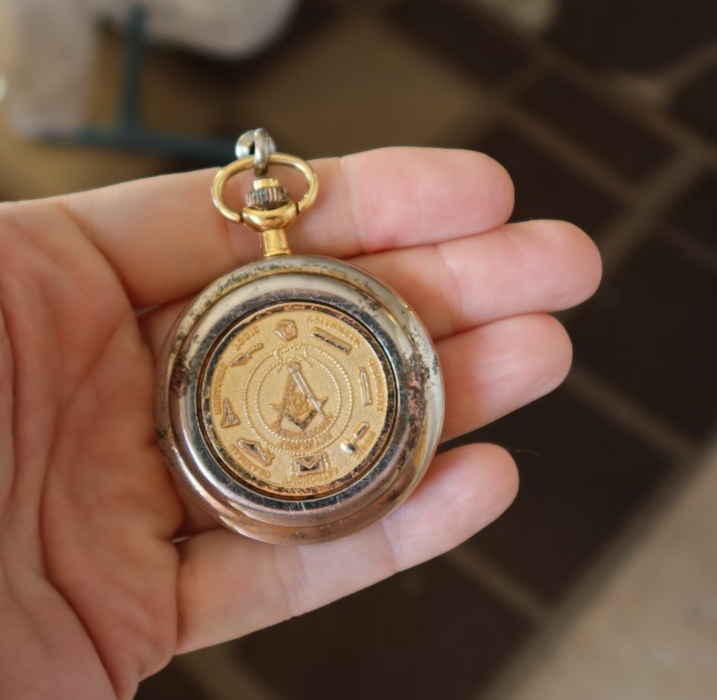 RARE Vintage Free Mason Masonic Pocket Watch Compass Square Citation ...