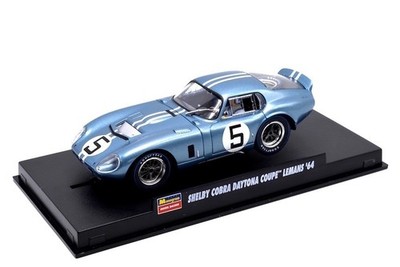 Revell-Monogram Shelby Cobra Daytona #5 Lemans Slot Car 1:32 NIB 4850 ...