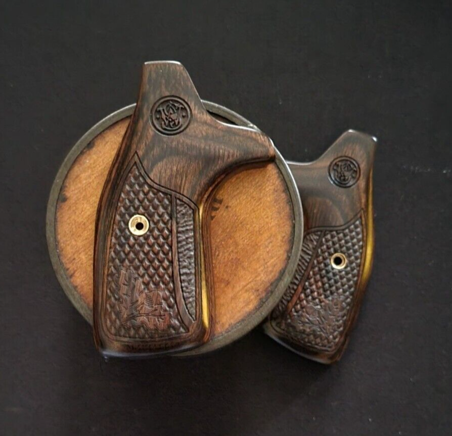 Smith & Wesson J-frame Rd Custom Walnut Altai Grips FlatTop/Stipple Oak ...