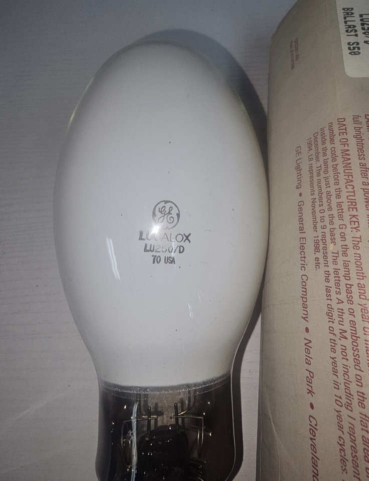 GE (44051) LU250/D HPS 250 Watt Mogul Base | eBay