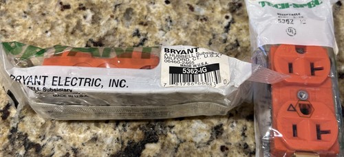 BRYANT 5362-IG RECEPTACLES 20 A NEMA 5-20 NEW SEALED LOT OF TWO PIECES ...