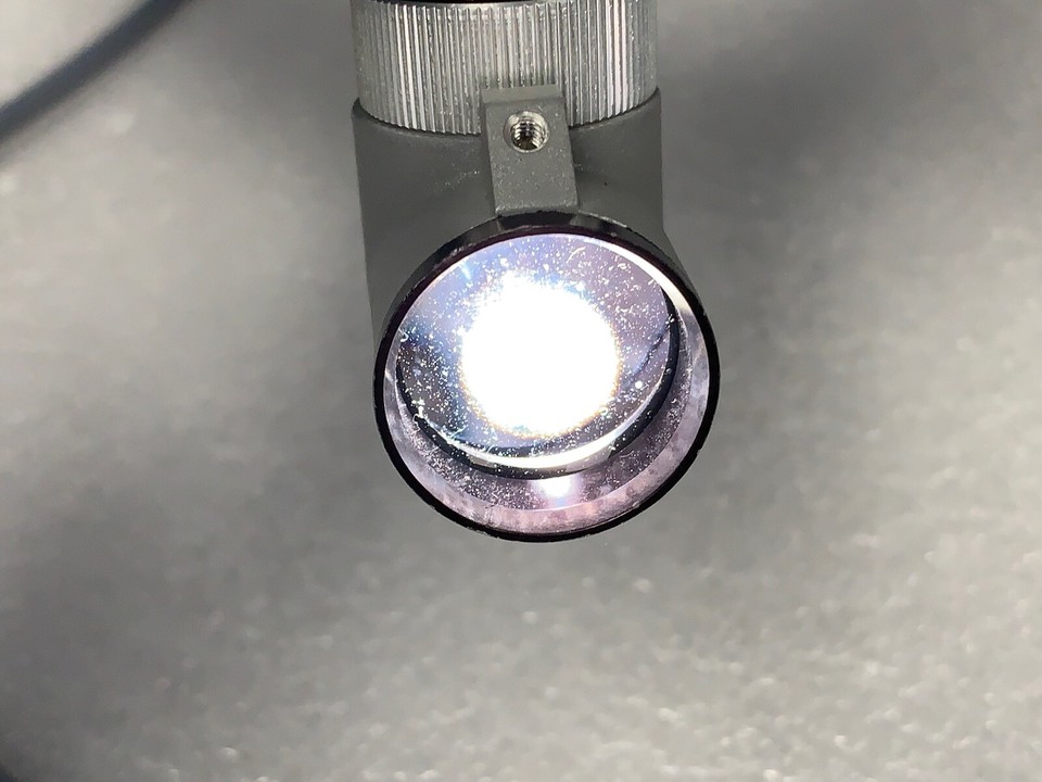 Integra Luxtec MLX Fiberoptic Light Source w Sunoptics SL3-140-VOB ...