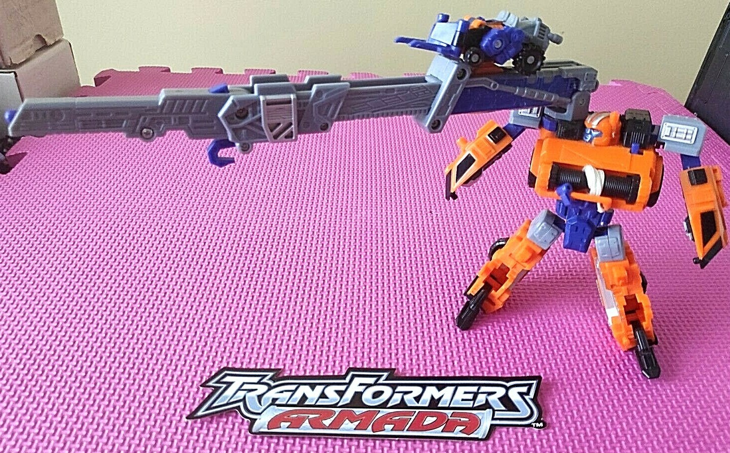 Transformers Armada Smokescreen