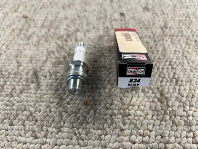 Champion UL18V (824) Spark Plug | eBay