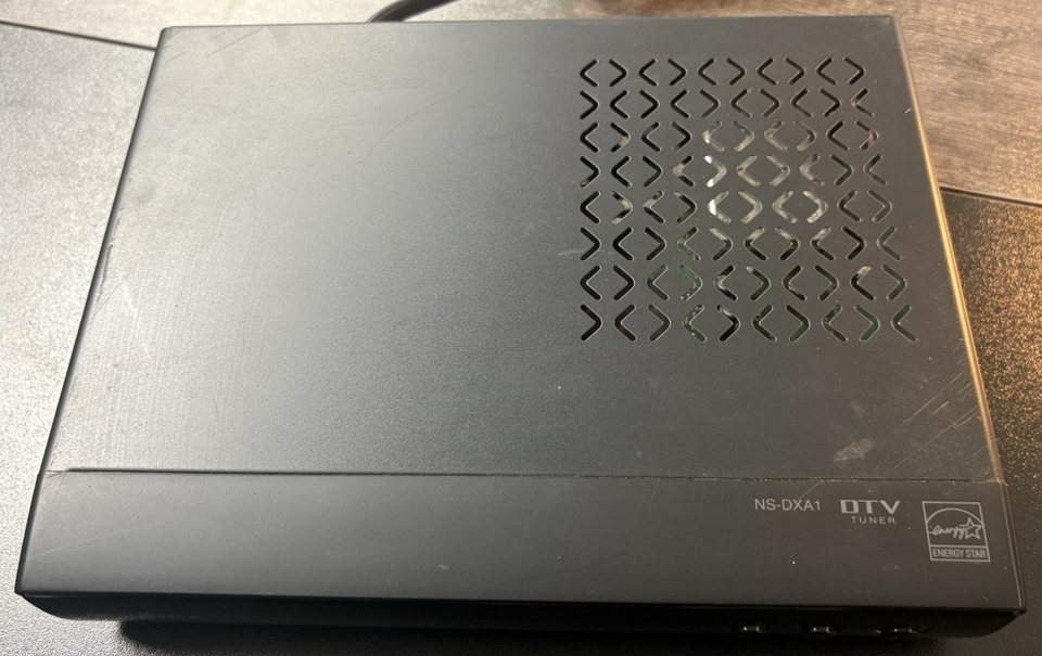 INSIGNIA NS-DXA1, Converter box COAX to Composite 600603117671| eBay