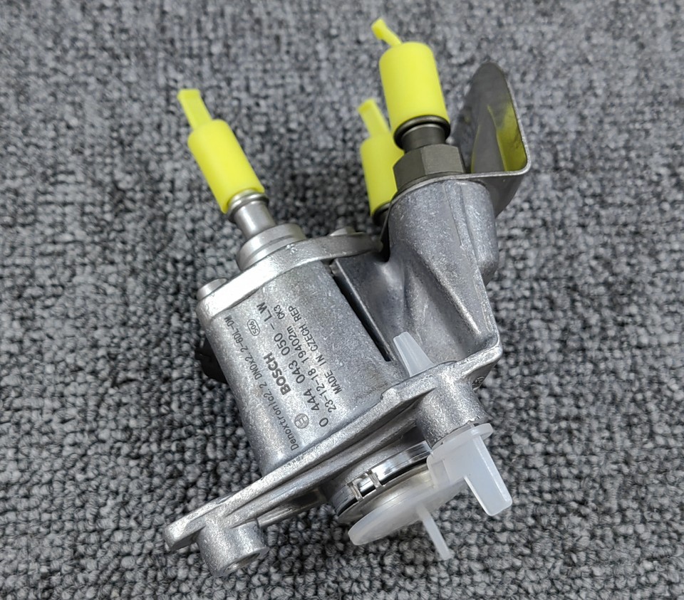 Bosch 2888173 Def urea dosing valve injector doser for Cummins ISX ...