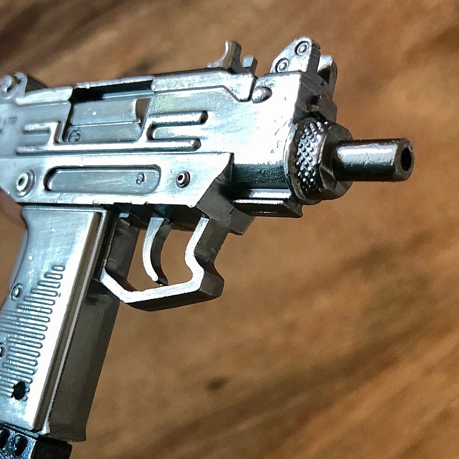 Diecast UZI Keychain Sub-machine Gun Keychain UZI PUBG Model Micro UZI ...