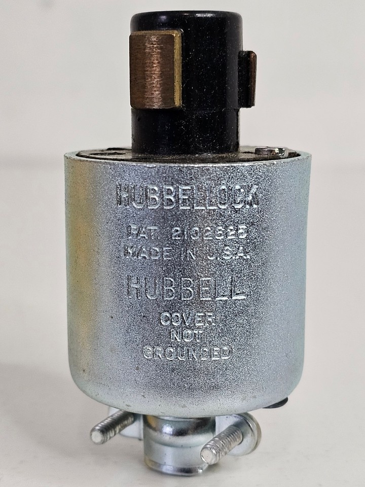 Hubbell 23006 HubbelLock Cap 3-Wire Not Ground 10A 250VDC 460VAC 20A ...