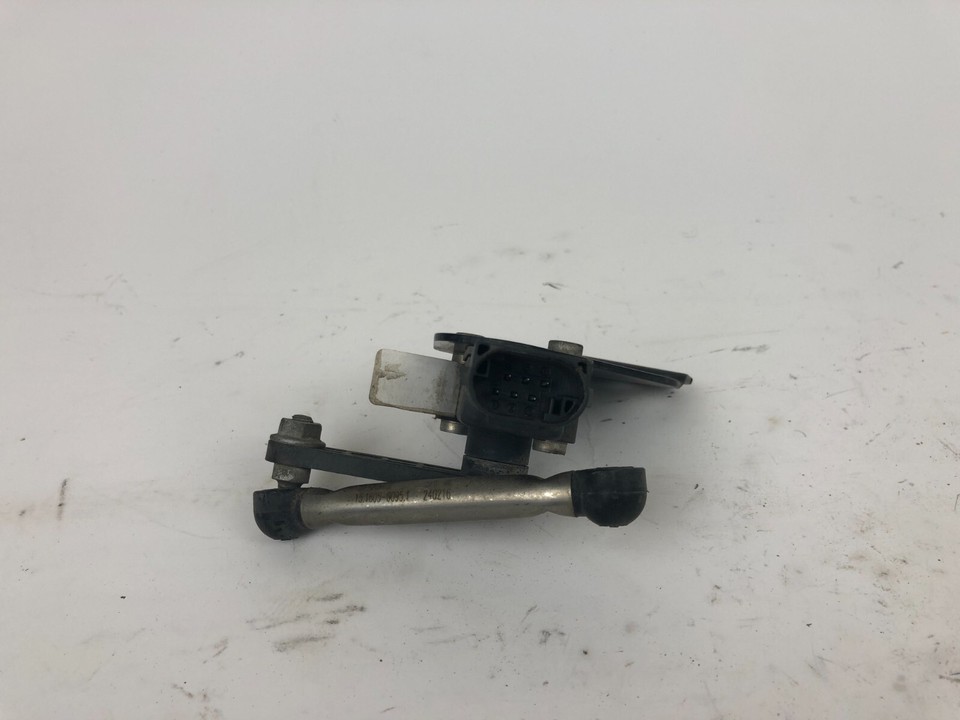 Maserati Levante Front Right Suspension Height Control Sensor Unit ...