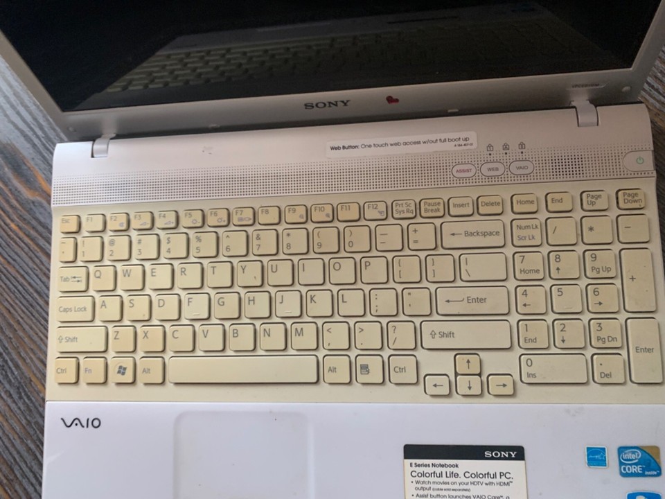 Original Sony VAIO PCG-71312L Intel Core i3~ 15.6" Windows 7~Silver ...