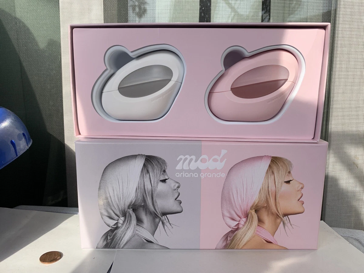 Ariana Grande New Mod Blush & Mod Vanilla Duo www.gepil.in