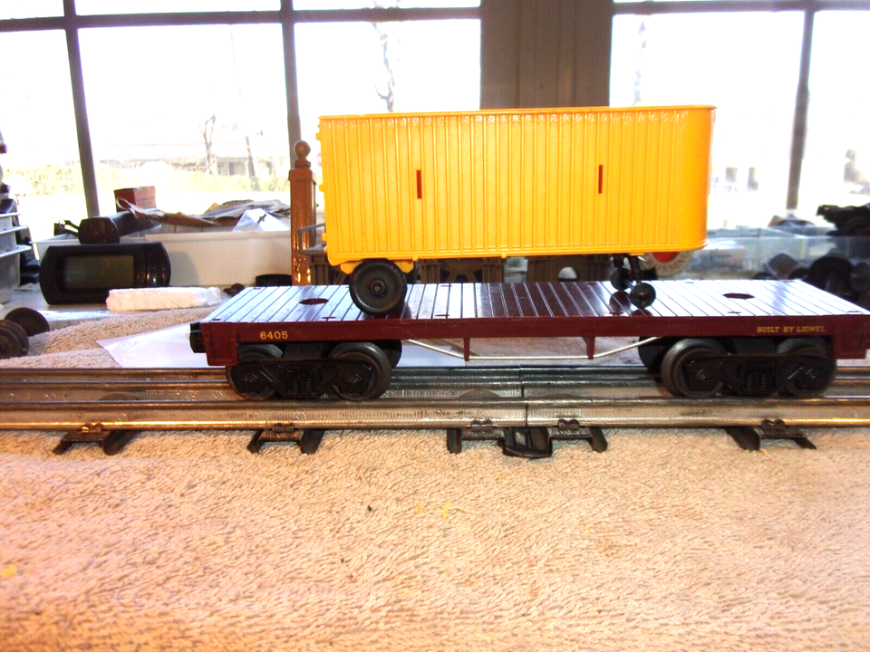 Lionel Postwar No. 6405 Flat Car With Yellow Trailer | eBay