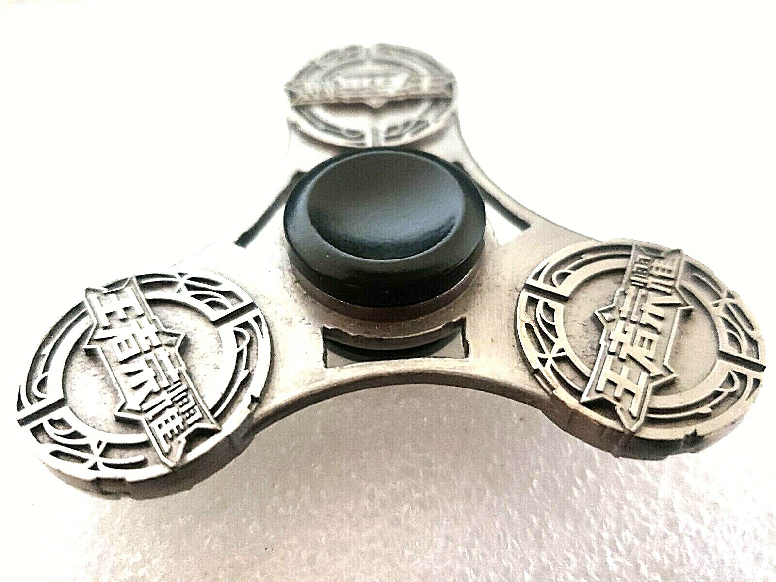 Gamer Fidget Spinner All Metal Toy Kids Adults Boys Girls Focus Stress ...