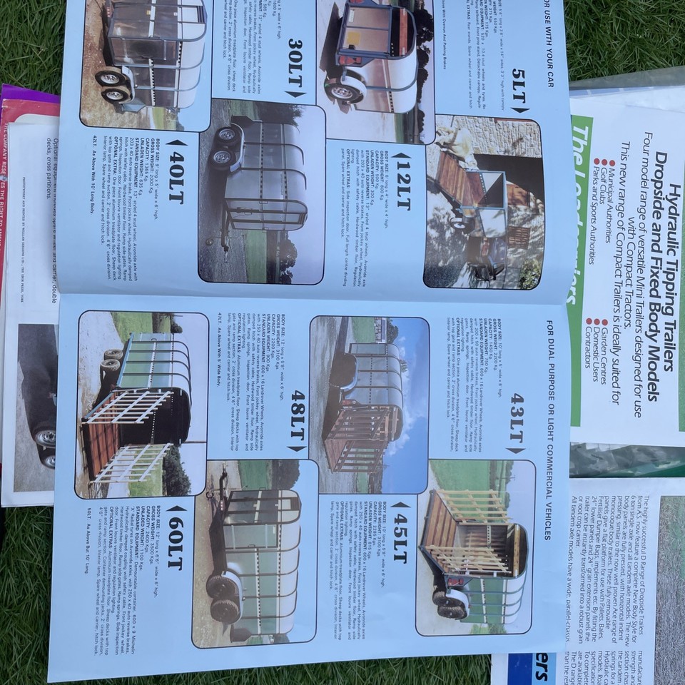 Vintage Trailer brochures job lotx8-Pettit,Markham,Tye,Marston/Bateson ...