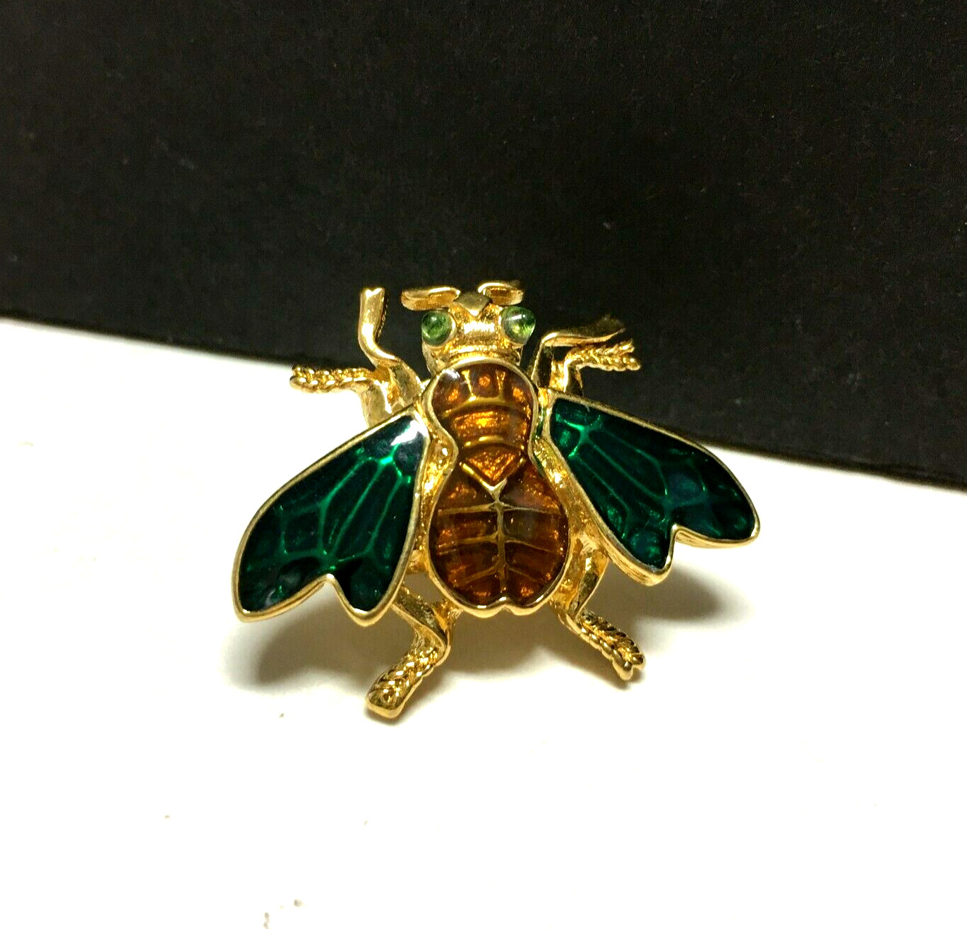 Vintage Signed TRIFARI Enamel BEE Bug Brooch Lapel Pi… - Gem