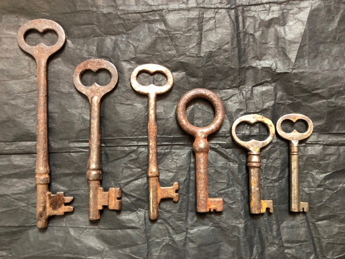 Six Vintage Skeleton Keys 3 Solid 3 Hollow, 2 CORBIN Keys, 3 1/2" - 1 ...