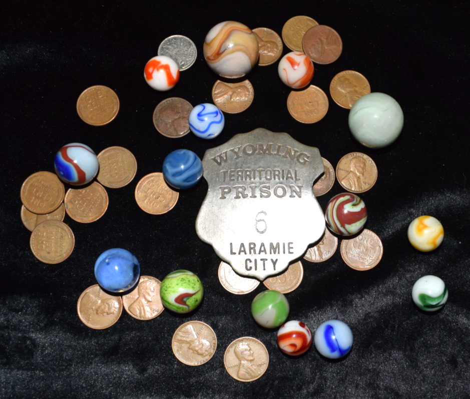 ⭐Lot of 41 Vintage Marbles Copper Wheat Cent Pennies & OLD🔵⚫BADGE READ ...