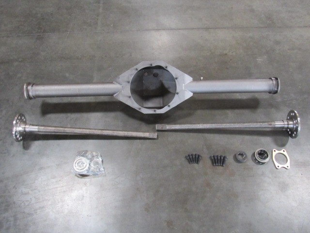 Ford 9'' Fabricated Rear End Housing w 31s Axles 62'' | eBay