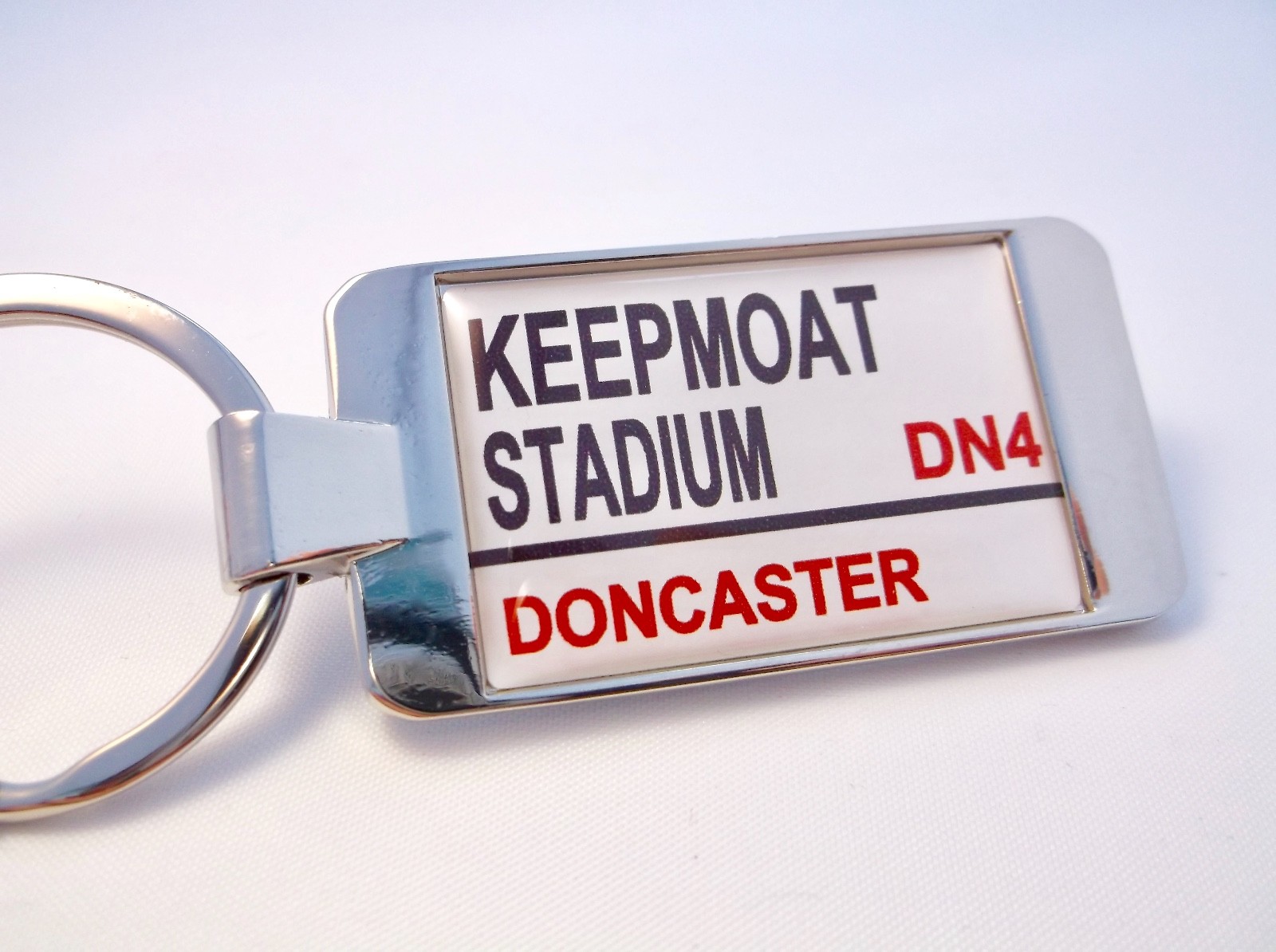 DONCASTER ROVERS STADIUM ROAD BADGE STREET SIGN KEYRING KEY FOB CHAIN ...