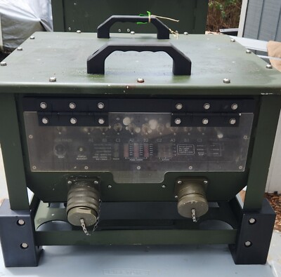 40 AMP MILITARY POWER DISTRIBUTION BOX, TRC | eBay