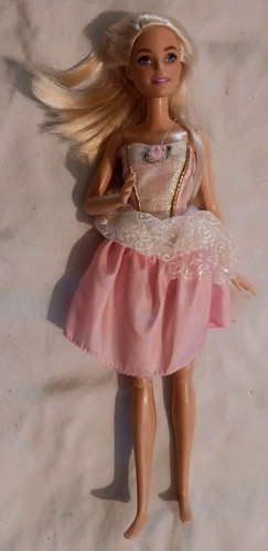 Lot Of 5 Poseable Mattel Barbie Dolls | eBay