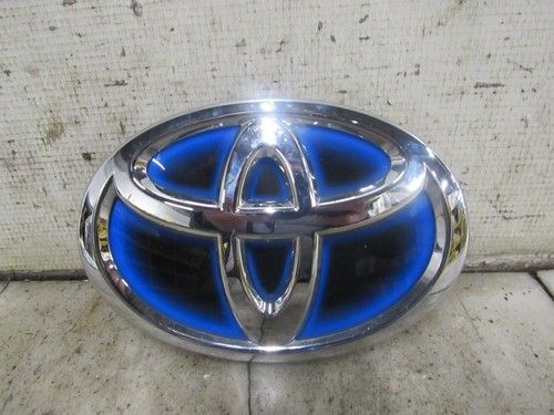 EMBLEM FRONT TOYOTA HYBIRD Prius Camry Avalon OEM 7531033010 7531047010 ...