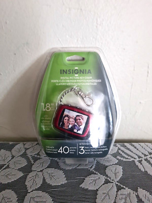 Insignia Digital Picture Keychain 1.8" LCD Screen 40 Photos 3 Hour ...