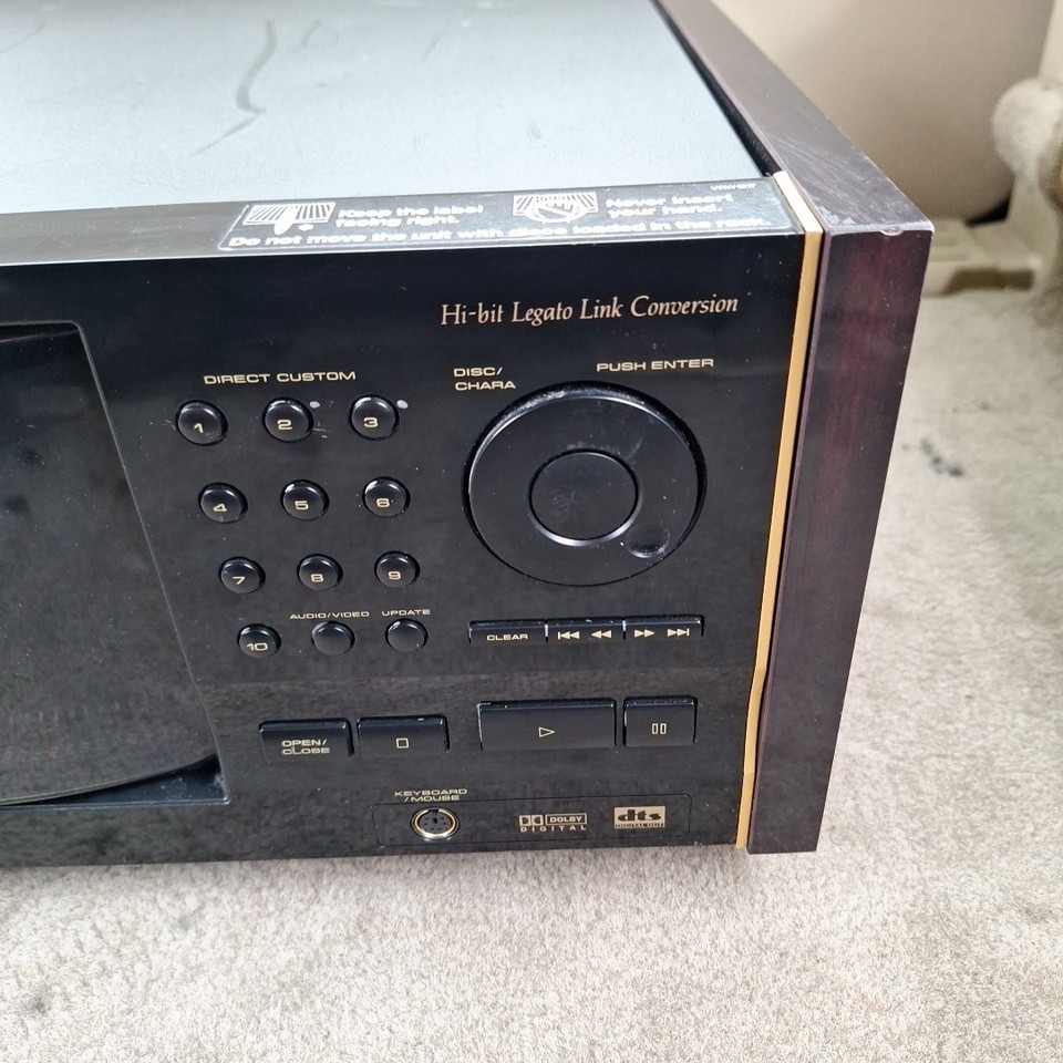 Defective Pioneer Elite Reference DV-F07 300+1 Disc Storage File-Type ...