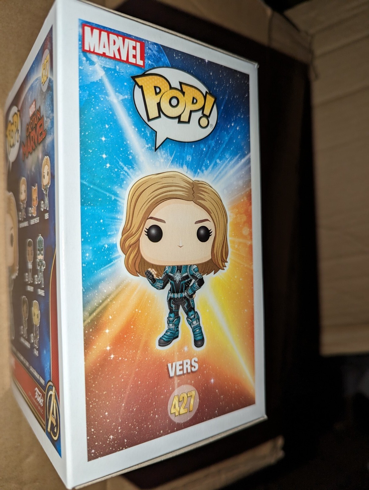 Funko Pop Vers Captain Marvel #427 Vinyl Figure | eBay