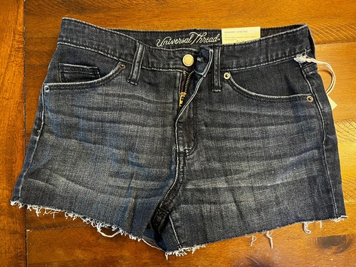 Nwt Universal Thread Denim Cut Off Shorts Med Wash 2.5” Inseam Size 4 ...