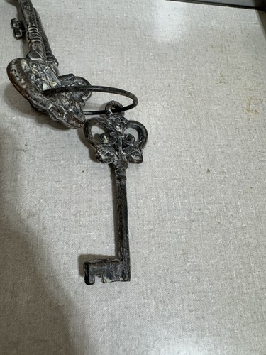 VTG Cast Iron Decorative Keys | eBay