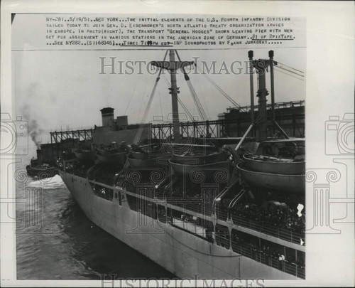 1951 Press Photo US Army ship "General Hodges" leaves New York pier ...