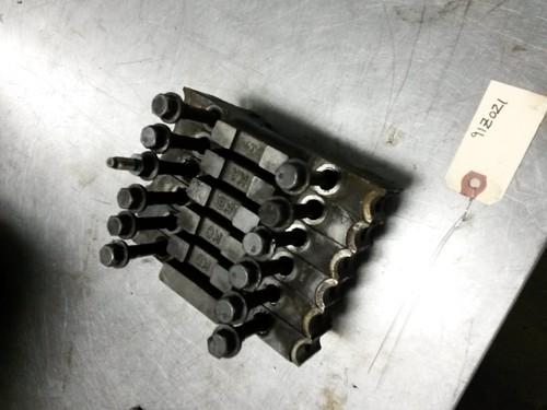 Engine Block Main Caps From 2003 Ford F-250 Super Duty 6.8 | eBay