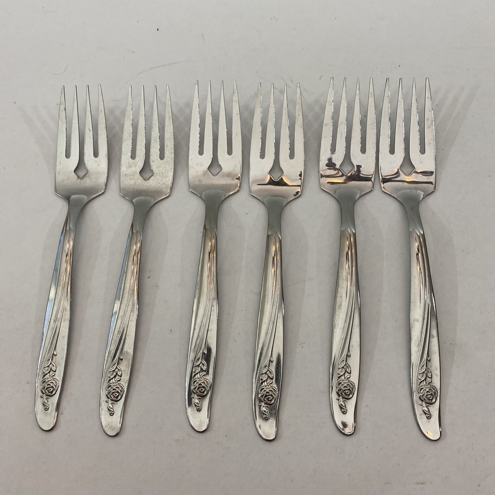 ONEIDA Roseanne Stainless Salad Forks Set of 6 Silverware Flatware | eBay