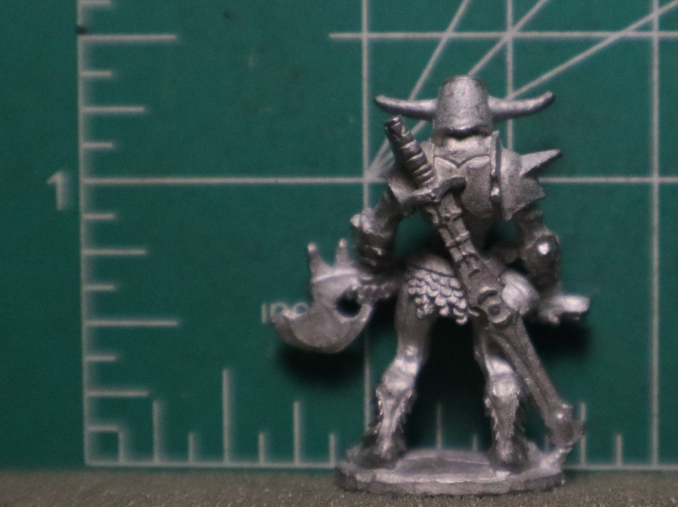 Ral Partha - CHAOS BARBARIAN - Metal Miniature 25mm scale - OOP VERY ...